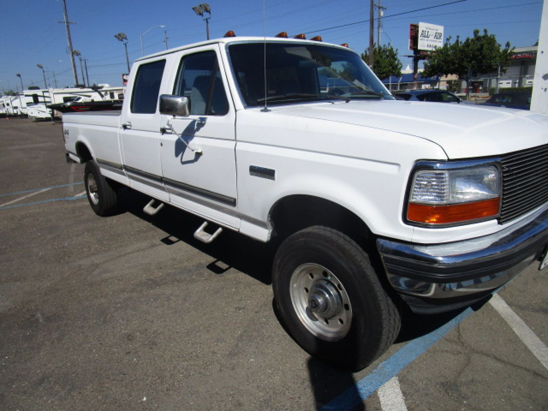 Truck for sale: 1997 Ford Diesel 4X4 Truck F-350 XLT Crew Cab Longbed ...