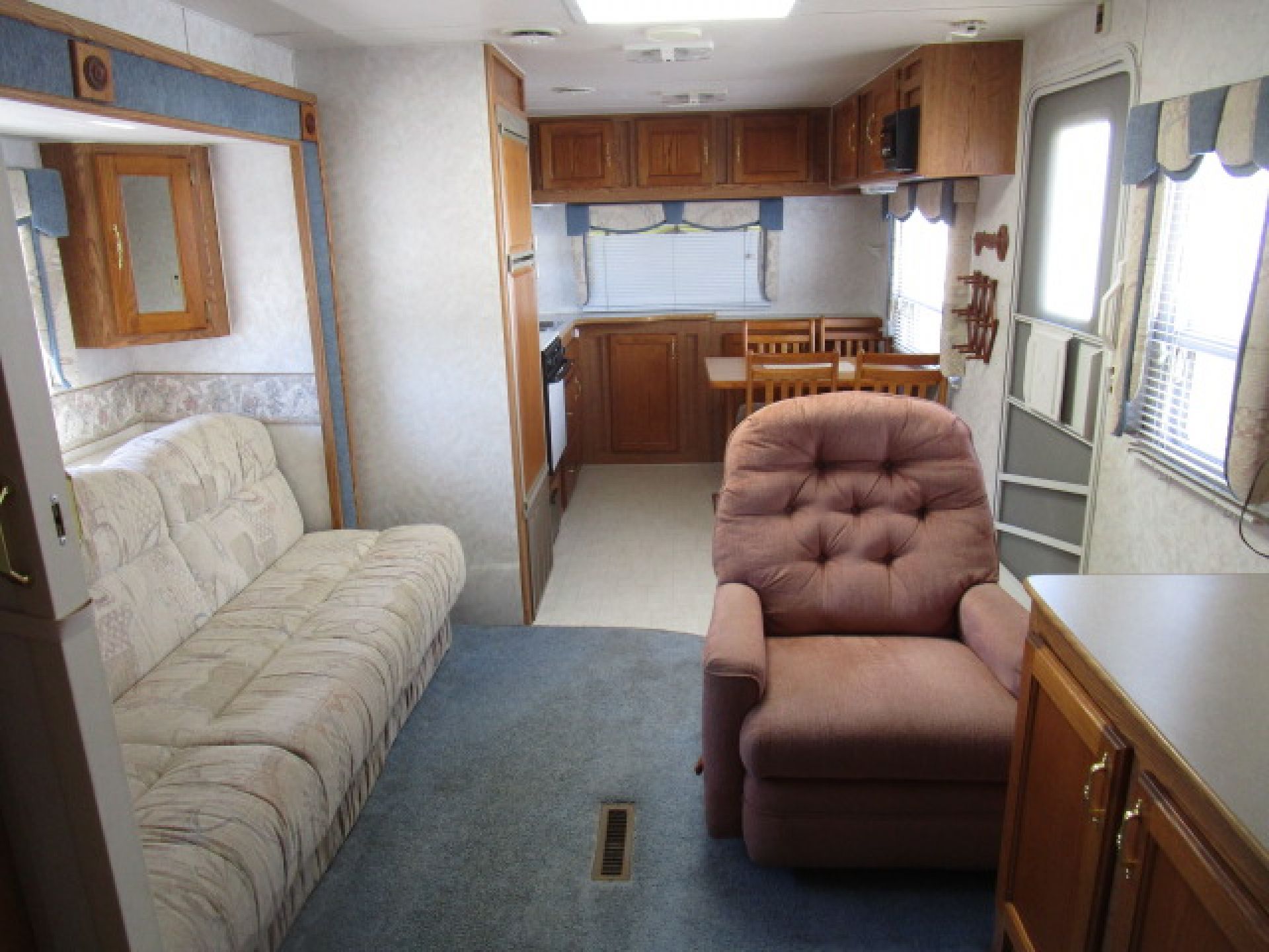 RV for sale: 1999 Forest River Kit Companion Travel Trailer 26' in Lodi ...