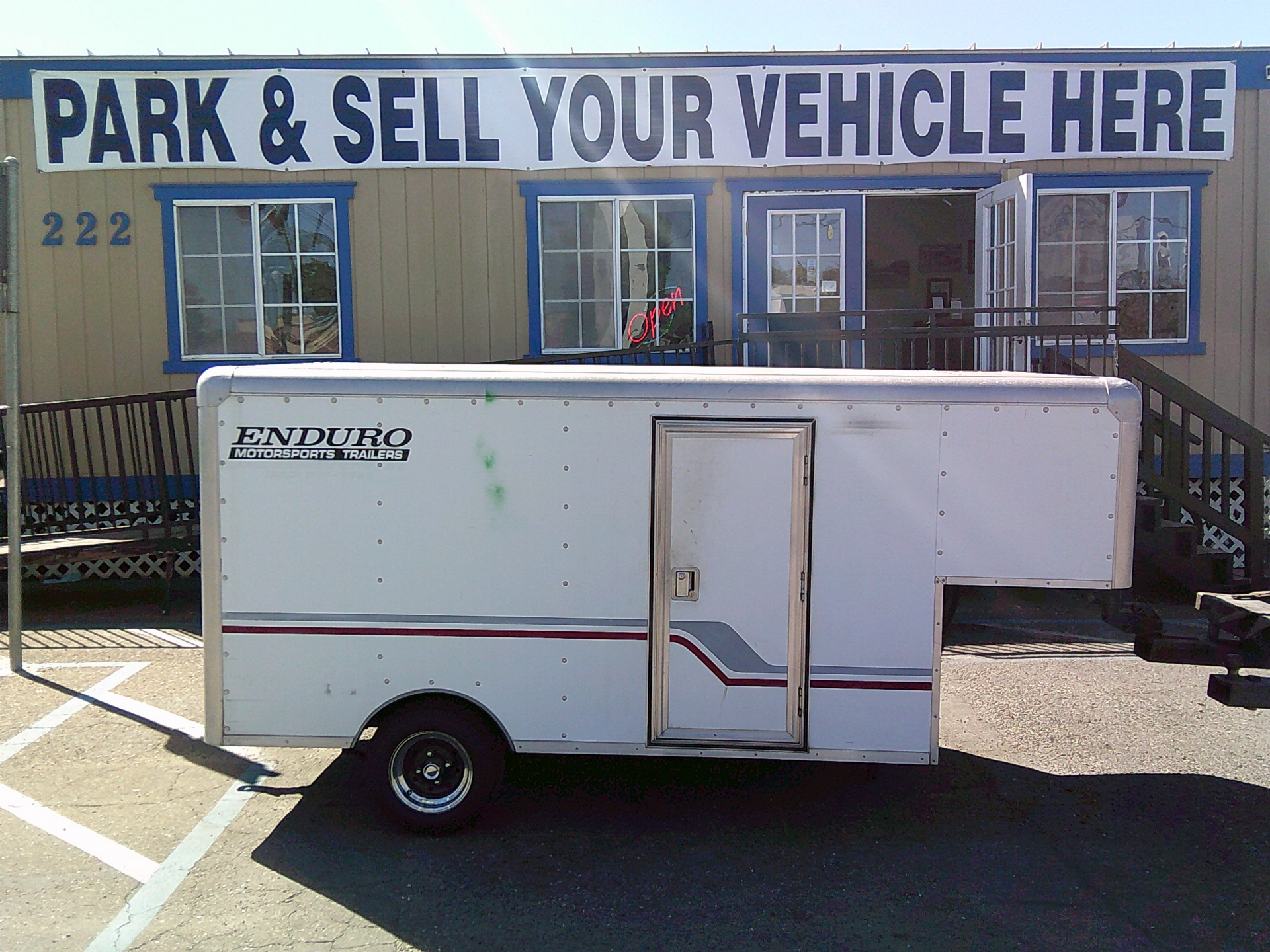 Commercial equipment for sale: 2000 Enduro Mini 5th wheel trailer in ...