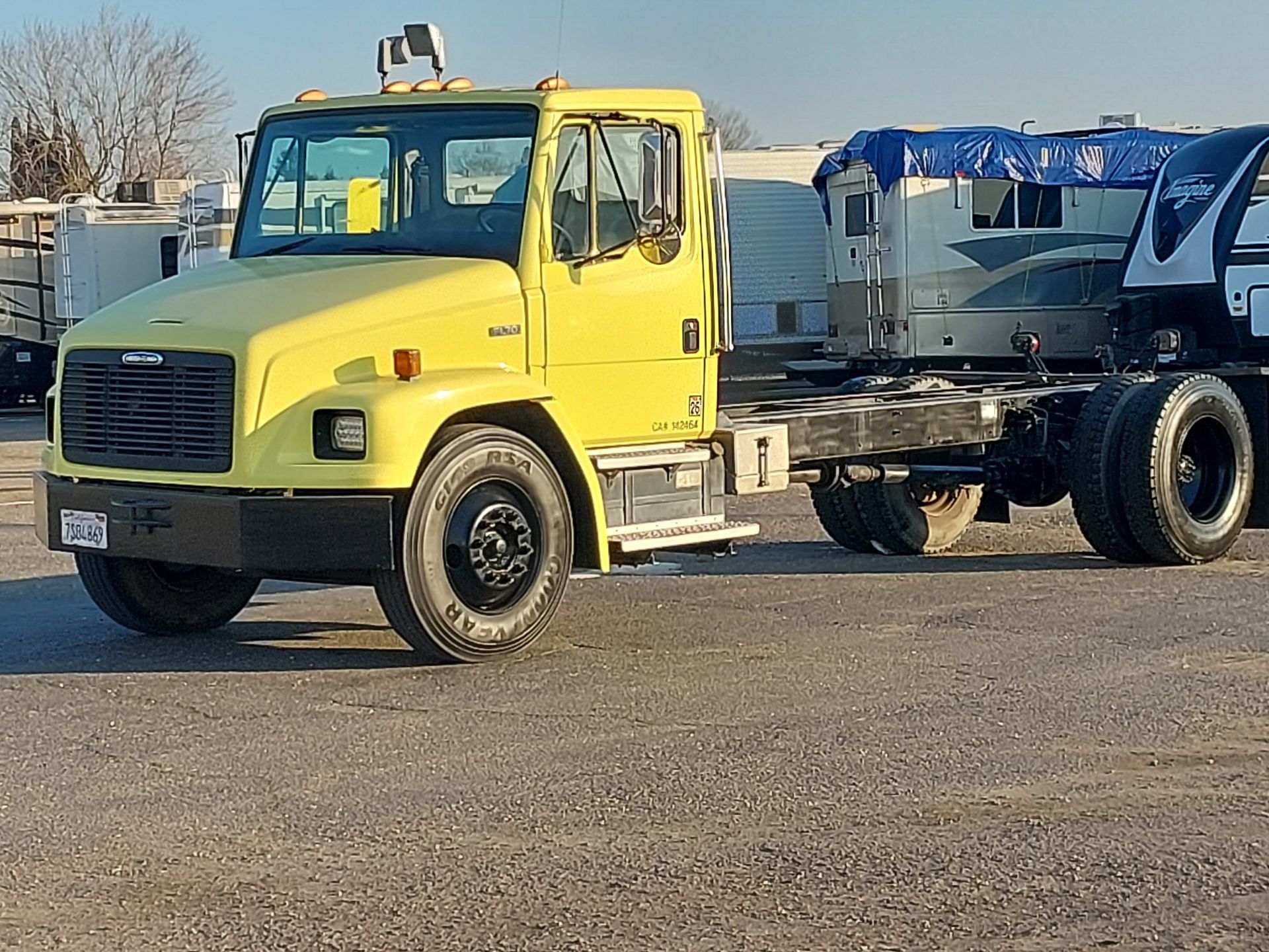 Commercial equipment for sale: 2000 Freightliner FL70 Truck in Lodi ...