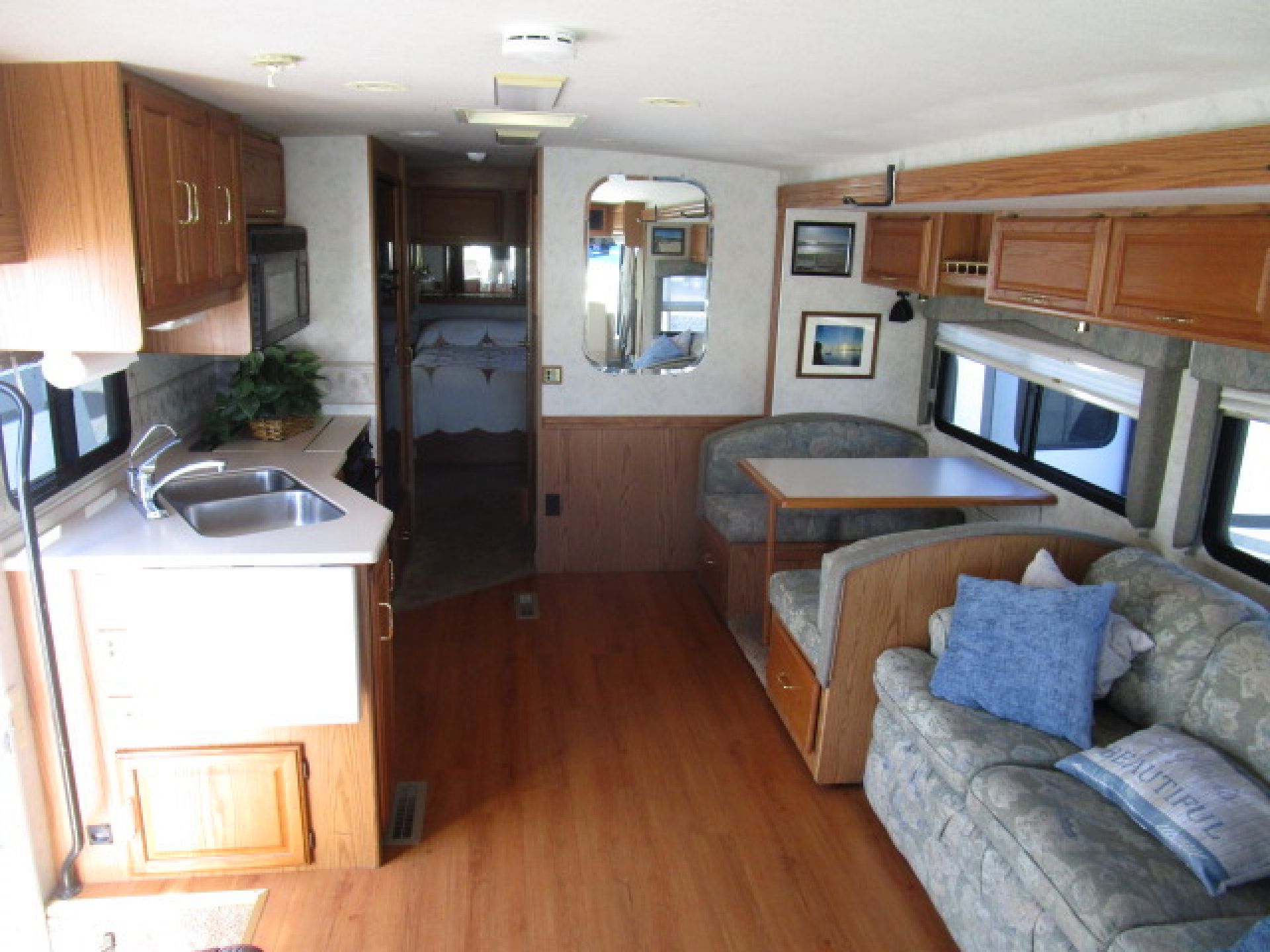 RV for sale: 2000 Winnebago Adventurer 32' in Lodi Stockton CA - Lodi ...