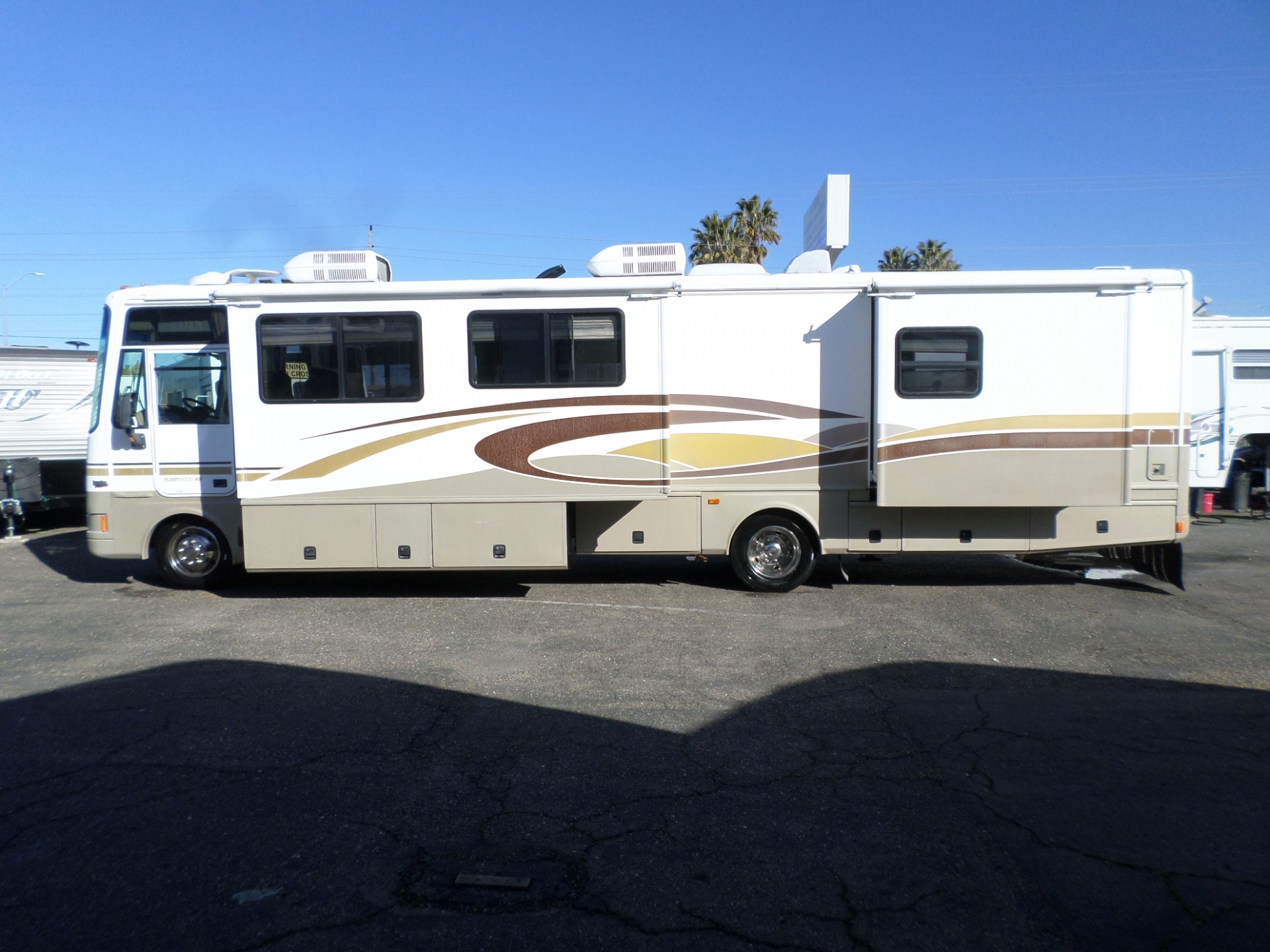 RV for sale: 2001 Fleetwood Southwind Class A Motorhome 34' in Lodi ...