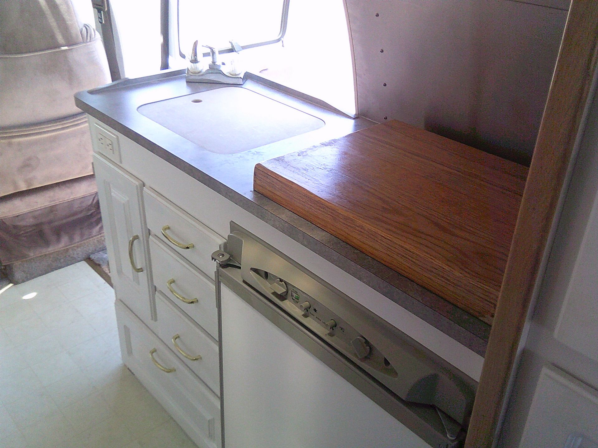 RV for sale: 2001 Dodge Class B Pleasure Way Excel RD Class B 20' in ...