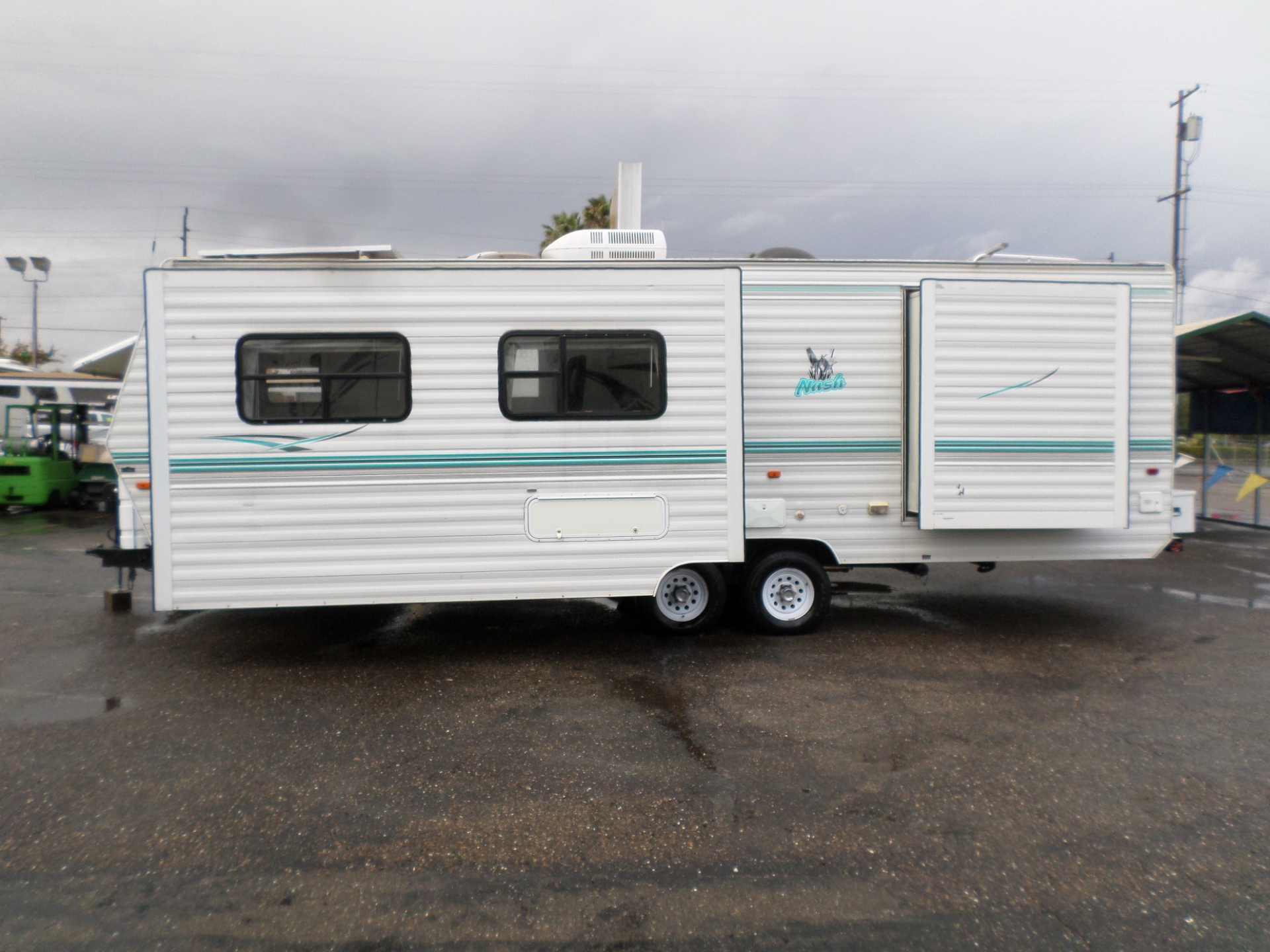 RV for sale: 2001 Nash 24.5 in Lodi Stockton CA - Lodi Park and Sell