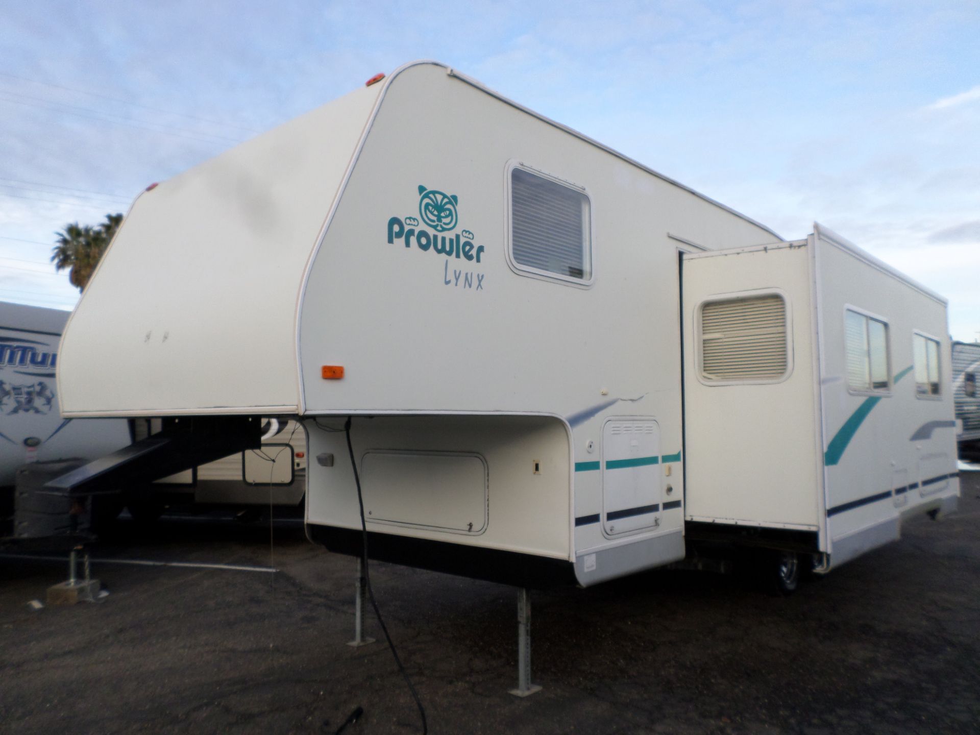 RV for sale: 2002 Prowler 5th Wheel Lynx 27' in Lodi Stockton CA - Lodi ...