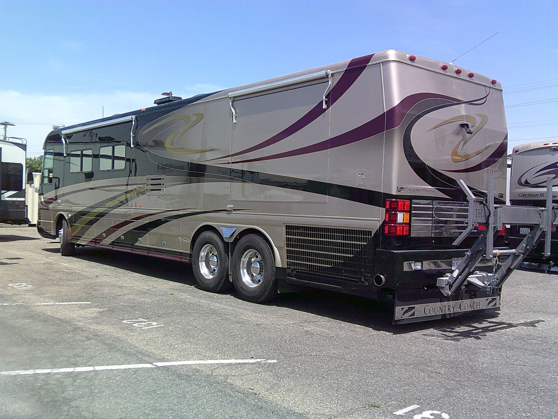 RV for sale: 2003 Country Coach Magna Class A 42' in Lodi Stockton CA ...