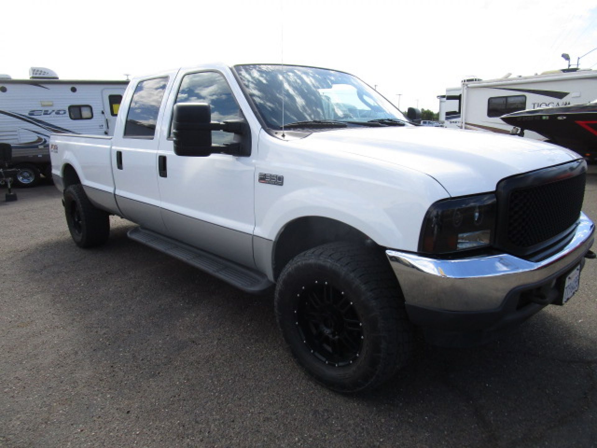 Truck for sale: 2004 Ford Crew Cab Lariat LB F-350 4X4 Diesel FX4 Truck ...