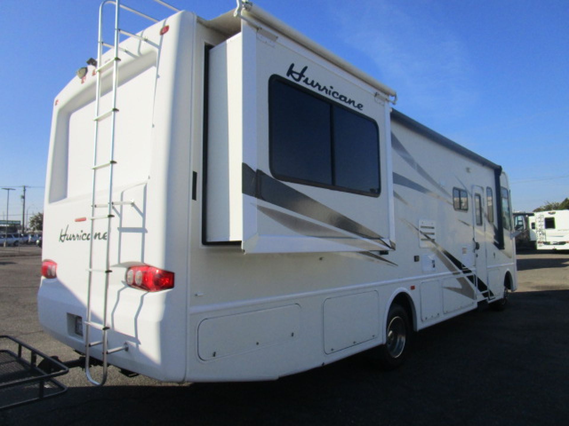 RV for sale: 2006 Four Winds Class A Hurricane motorhome 32' in Lodi ...