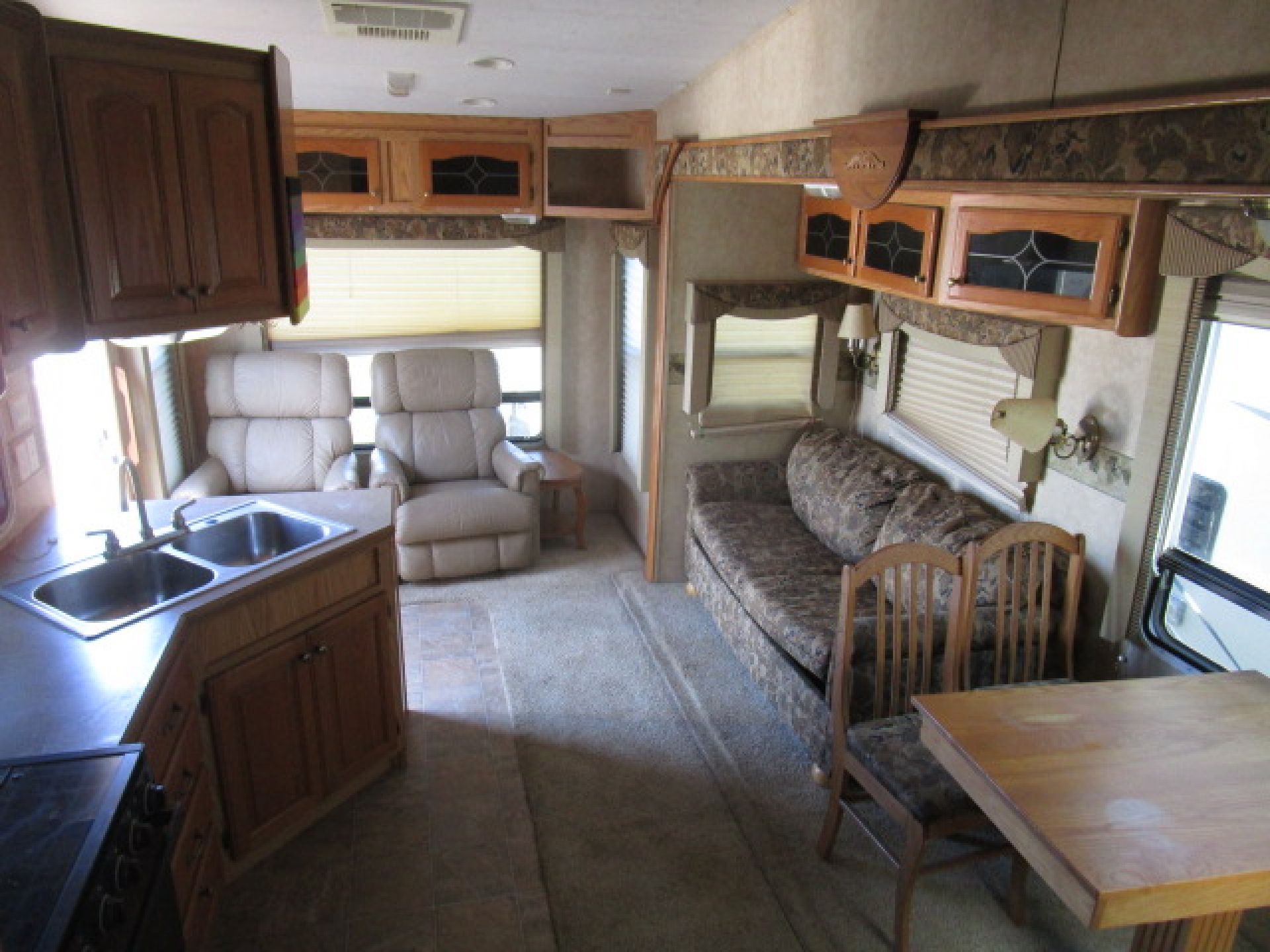 RV for sale: 2007 Cedar Creek 5th Wheel Silverback 32' in Lodi Stockton ...
