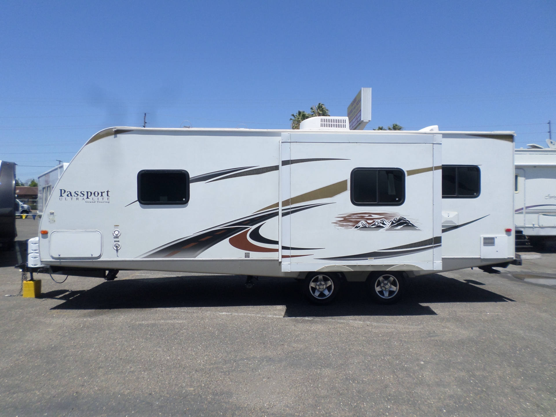 RV for sale: 2012 Keystone Passport Ultra-Lite Grand Touring 25' in ...