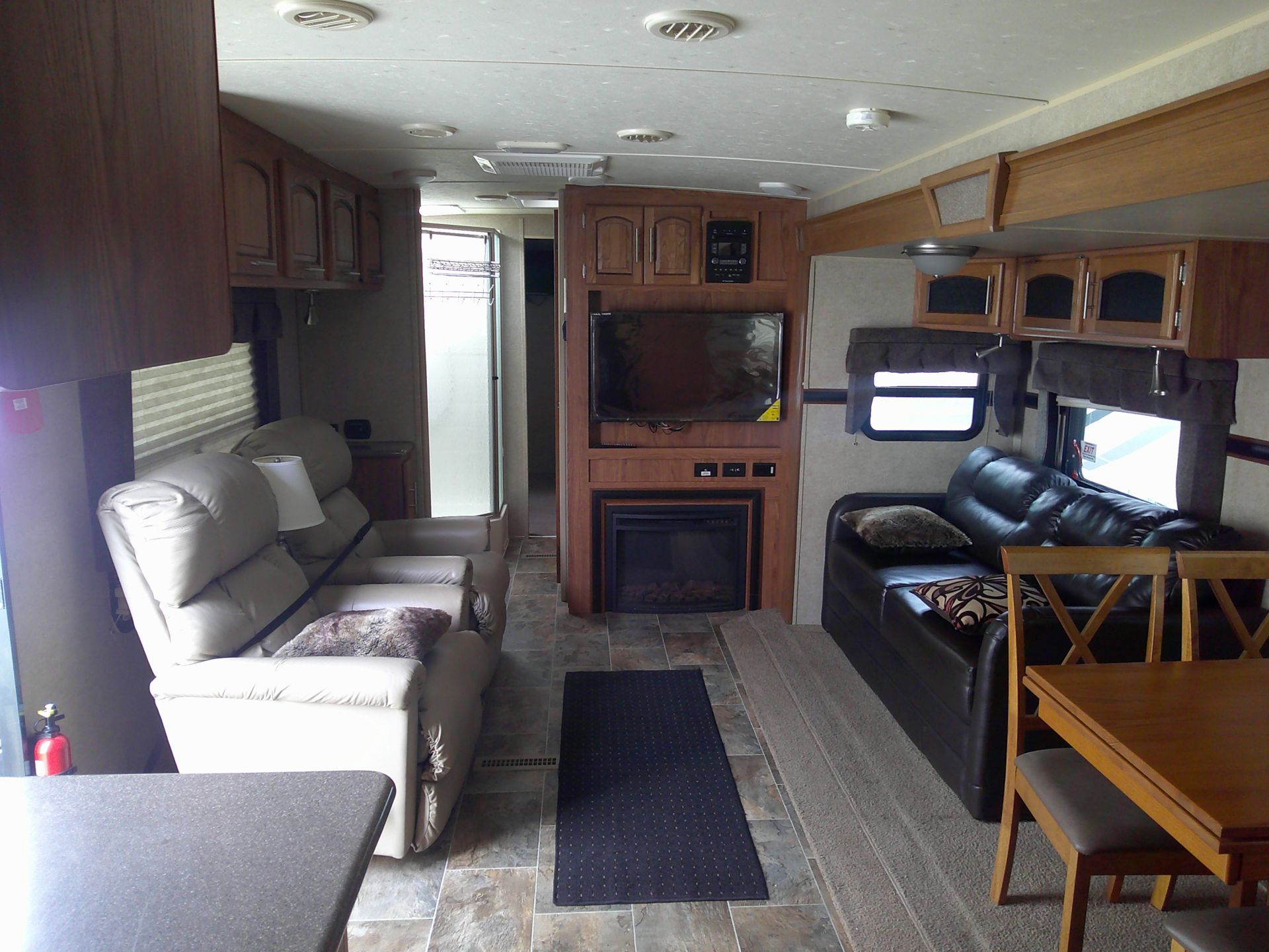 RV for sale: 2014 Forest River Travel Trailer Windjammer Rockwood 3008W ...