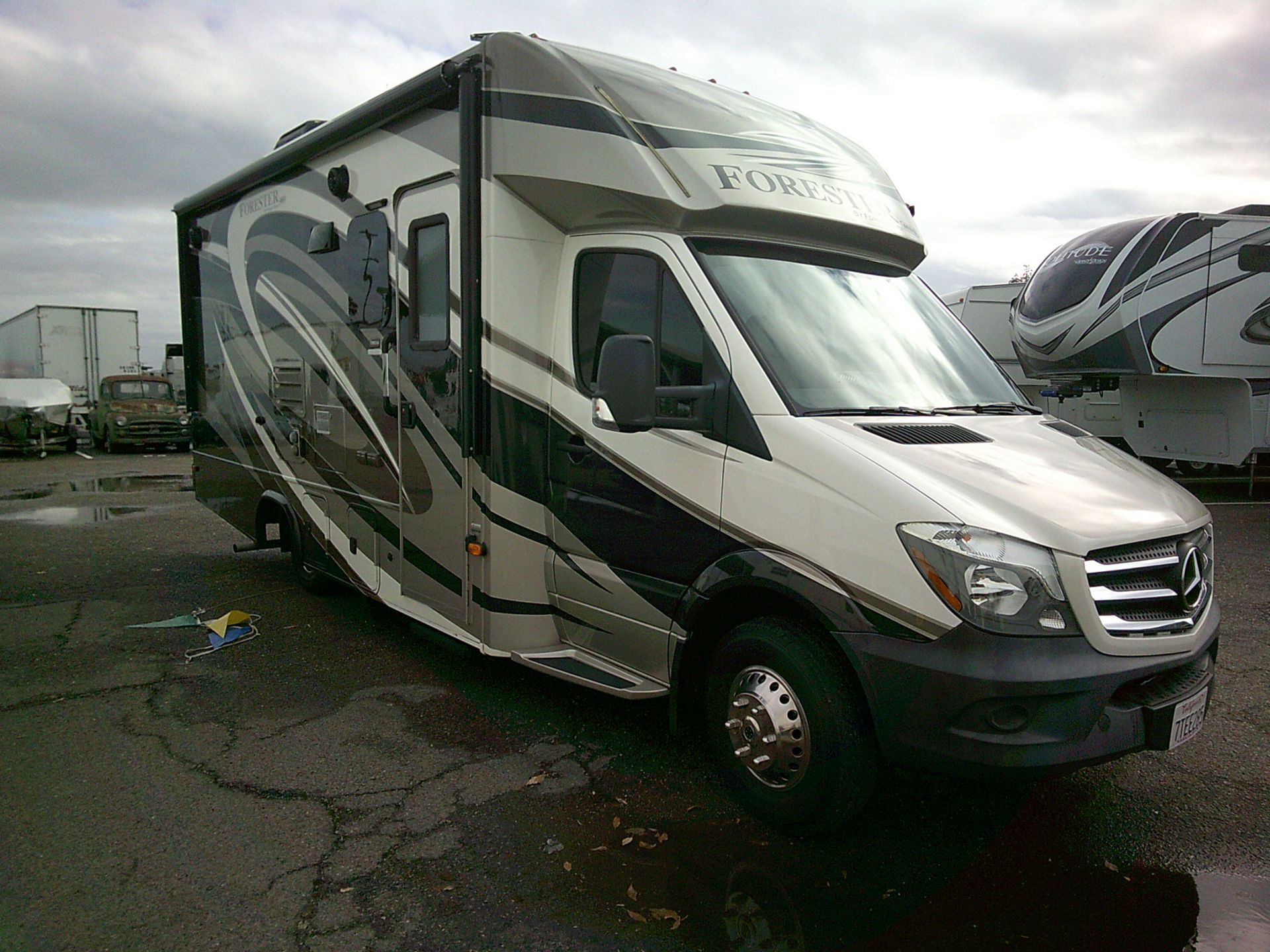 RV for sale: 2016 Forest River Motorhome Forester 2401WS Class C 24' in ...