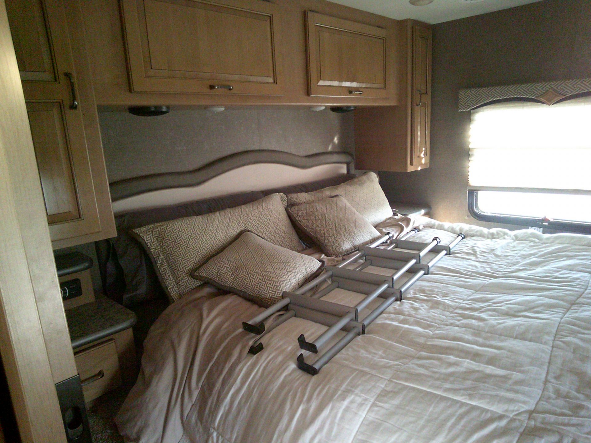 RV for sale: 2017 Thor Hurricane 34J Class A Motorhome 34' in Lodi ...