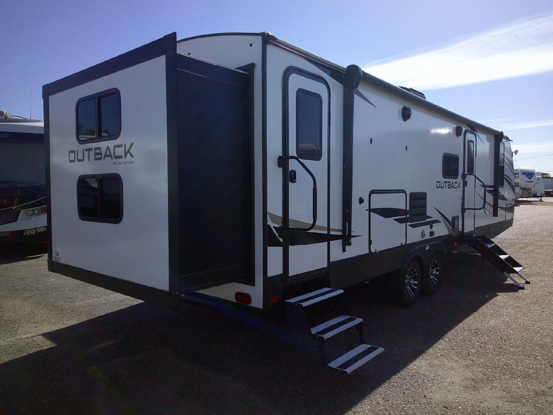 RV for sale: 2021 Keystone Travel Trailer Outback Ultra-lite 301UBH 30 ...