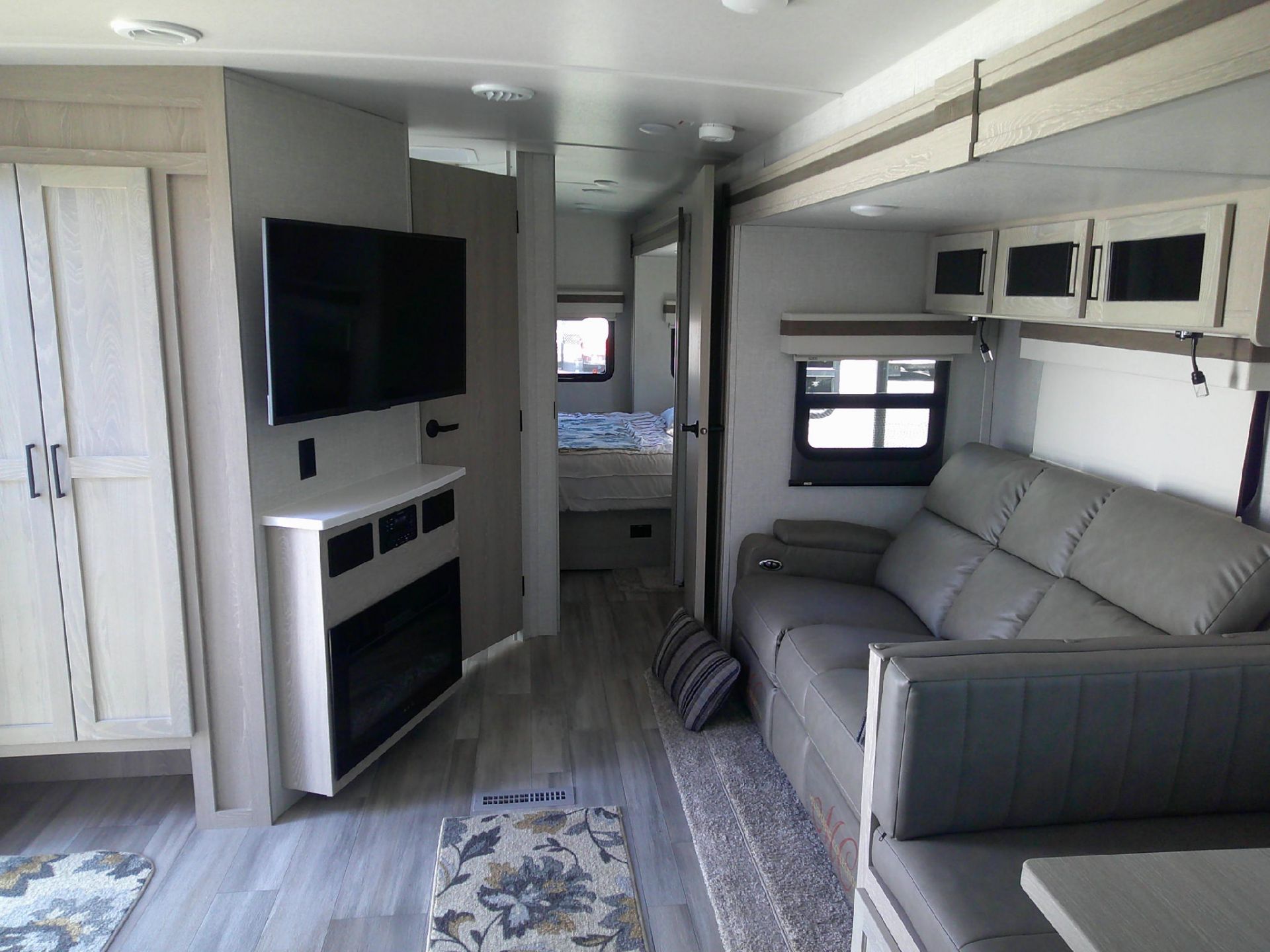 RV for sale: 2022 Forest River Travel Trailer Rockwood 2608BS 29' in ...
