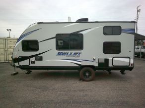RV for sale: 2019 Keystone Travel Trailer Bullet Crossfire 17' in Lodi ...
